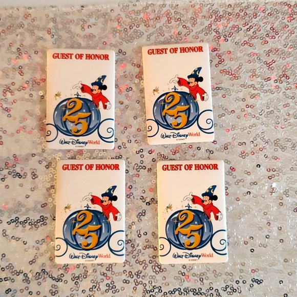 Disney | Wall Decor | 4 Walt Disney World 25th Anniversary Guest Of ...